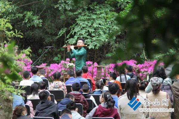 “花间雅集”南山森林音乐会成功举办中国镇江金山网 国家一类新闻网站 9247